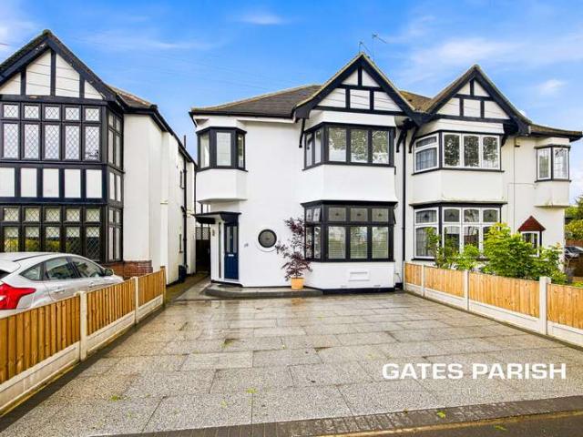 3 Bedroom Detached House