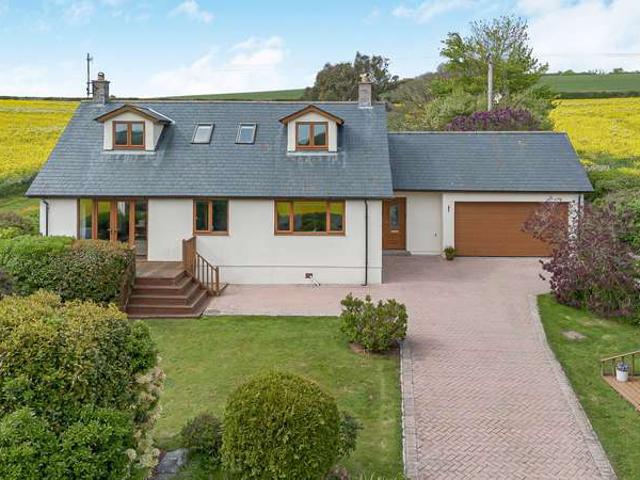 3 Bedroom Detached House