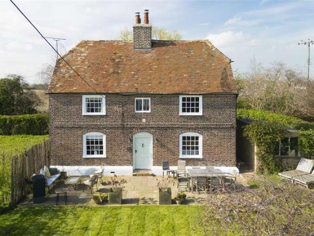 3 Bedroom Detached House