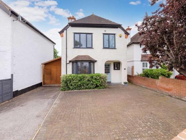3 Bedroom Detached House