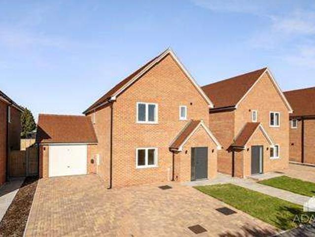 3 Bedroom Detached House