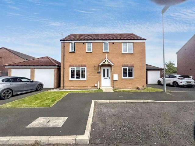 3 Bedroom Detached House