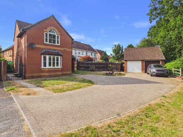 3 Bedroom Detached House