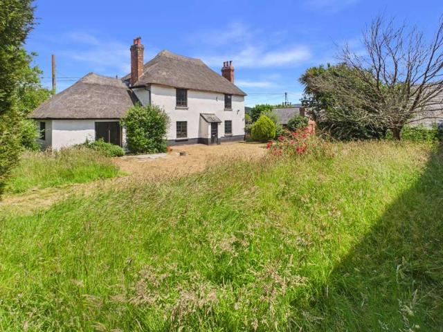 3 Bedroom Detached House
