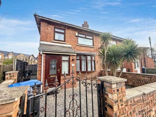 3 Bedroom Detached House
