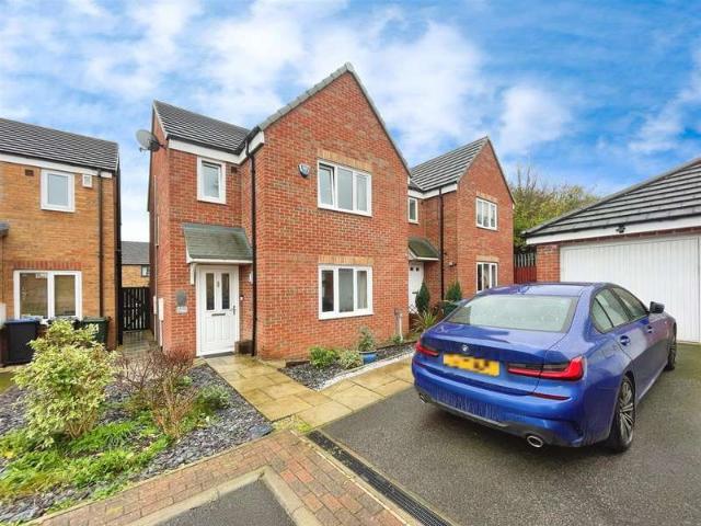 3 Bedroom Detached House