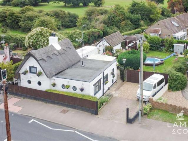 3 Bedroom Detached House