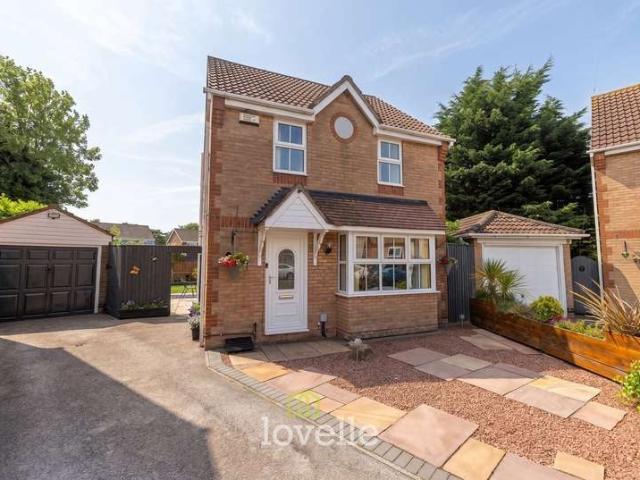 3 Bedroom Detached House