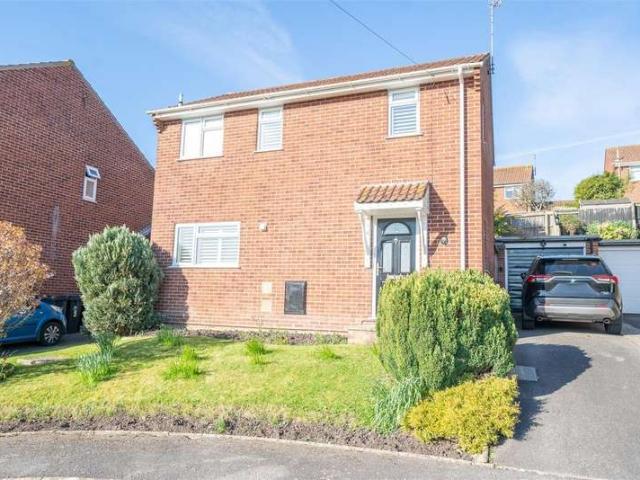 3 Bedroom Detached House