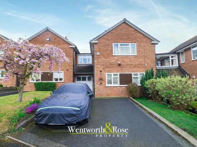 3 Bedroom Detached House