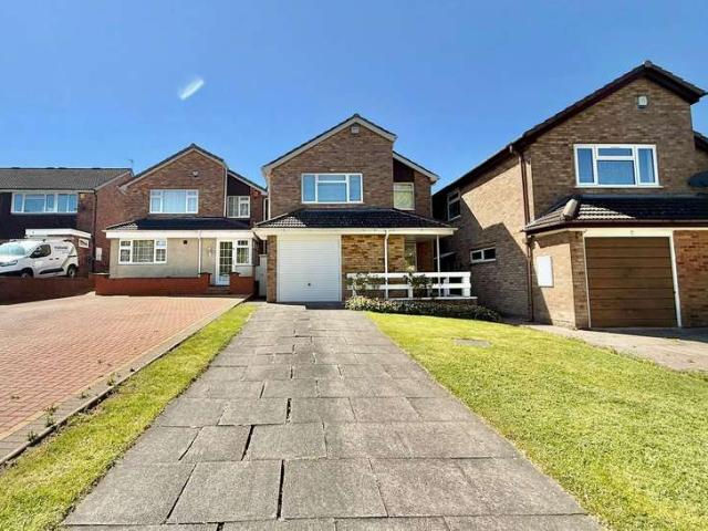 3 Bedroom Detached House