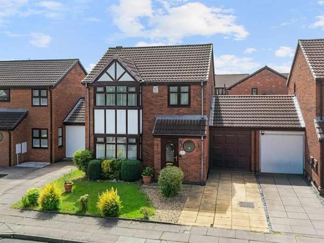 3 Bedroom Detached House