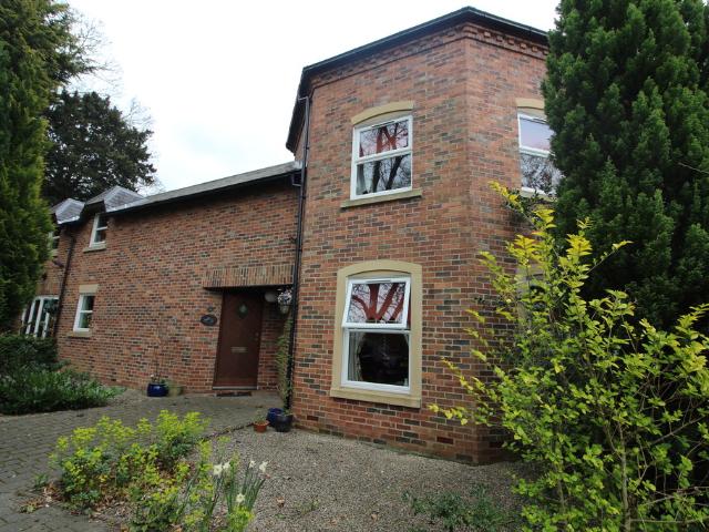 3 Bedroom Detached House
