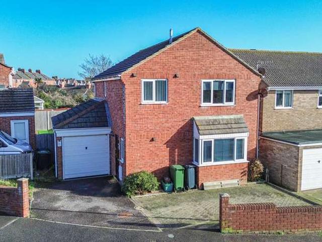 3 Bedroom Detached House
