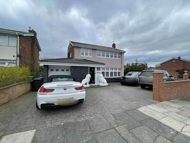 3 Bedroom Detached House