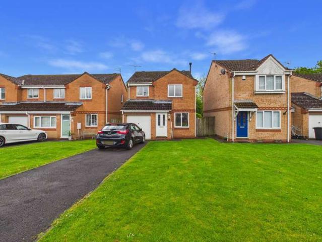 3 Bedroom Detached House