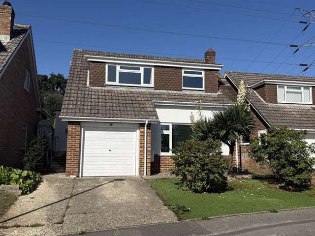 3 Bedroom Detached House