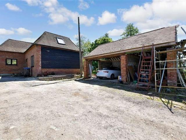 3 Bedroom Detached House