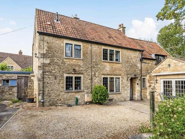 3 Bedroom Detached House