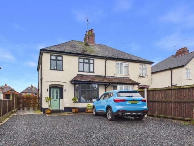 3 Bedroom Detached House