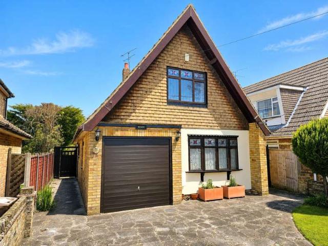 3 Bedroom Detached House