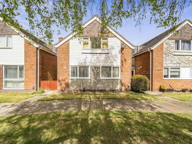 3 Bedroom Detached House