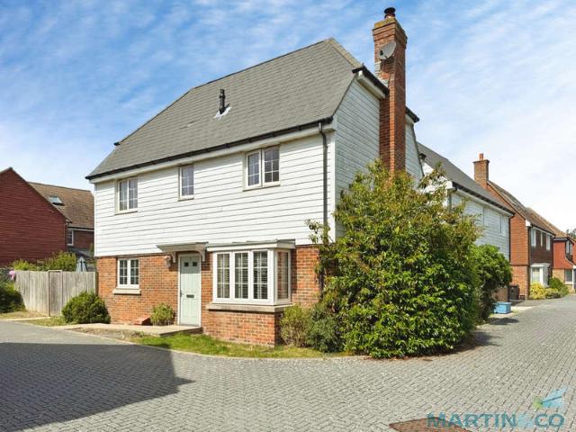 3 Bedroom Detached House