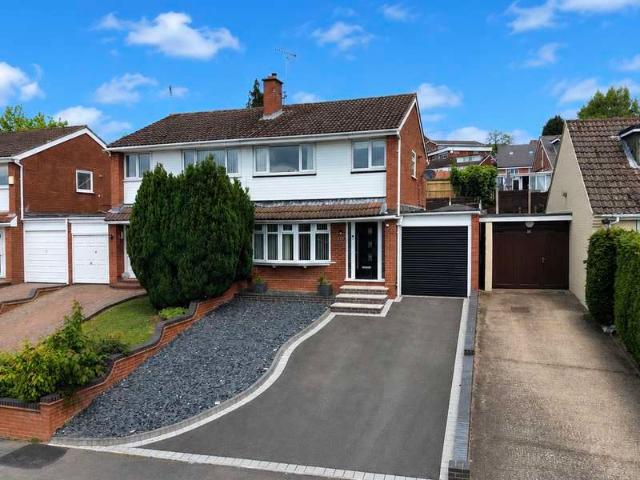 3 Bedroom Detached House