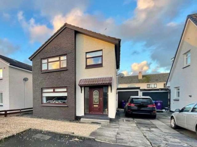 3 Bedroom Detached House