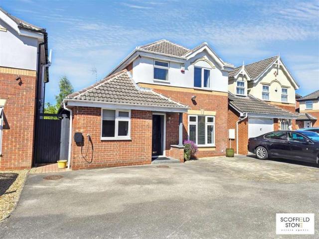 3 Bedroom Detached House