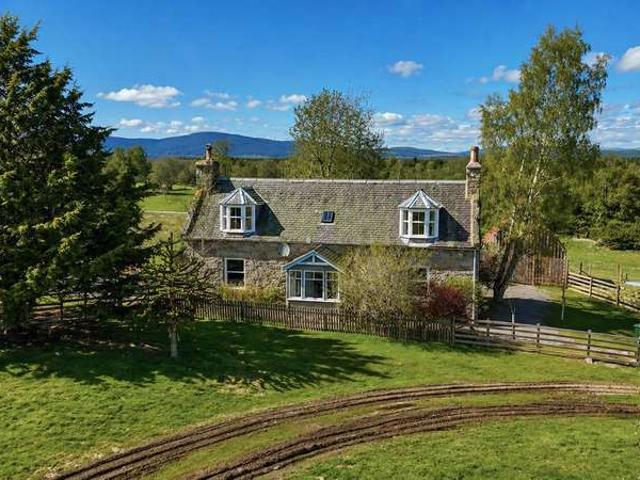 3 Bedroom Detached House