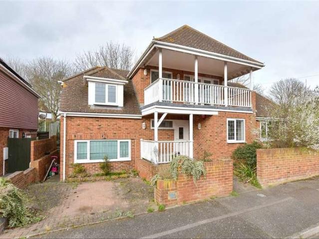 3 Bedroom Detached House