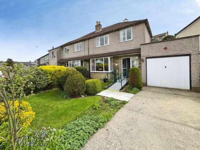 3 Bedroom Detached House