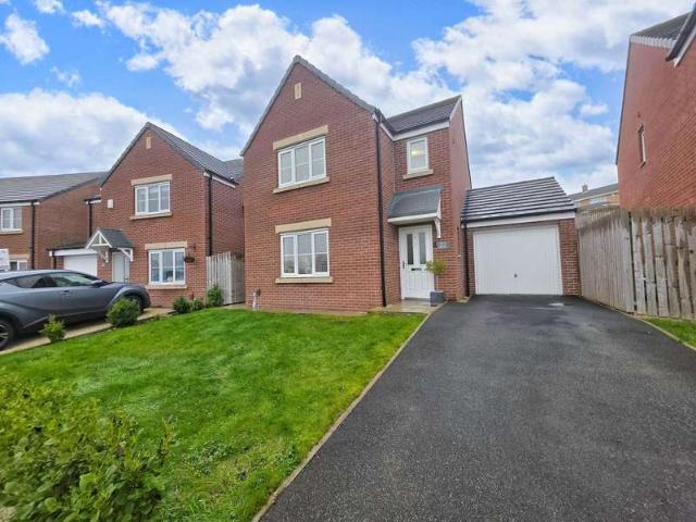 3 Bedroom Detached House