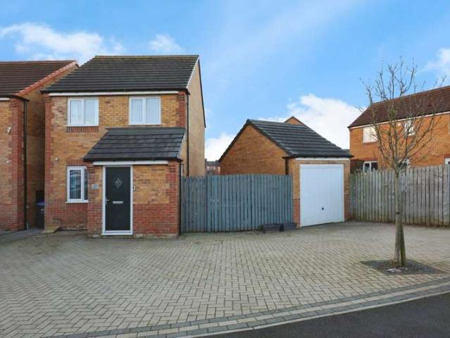 3 Bedroom Detached House