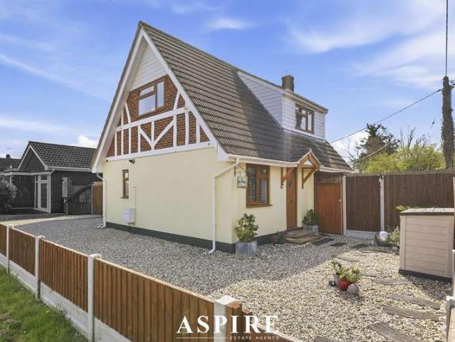 3 Bedroom Detached House