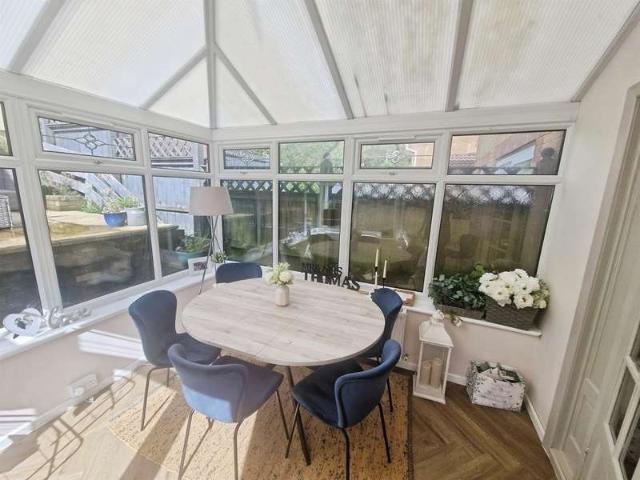 3 Bedroom Detached House