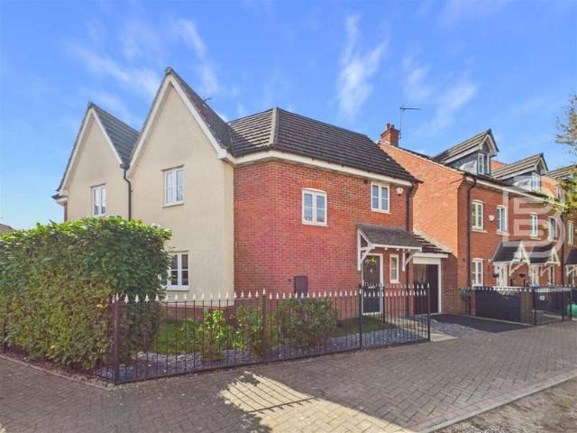 3 Bedroom Detached House