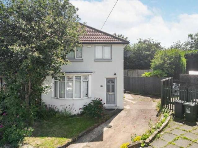 3 Bedroom Detached House
