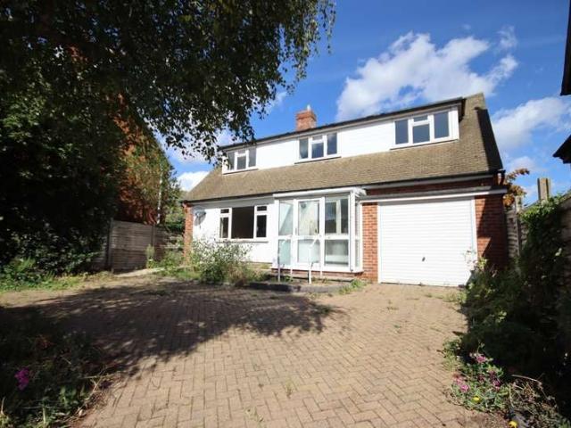 3 Bedroom Detached House