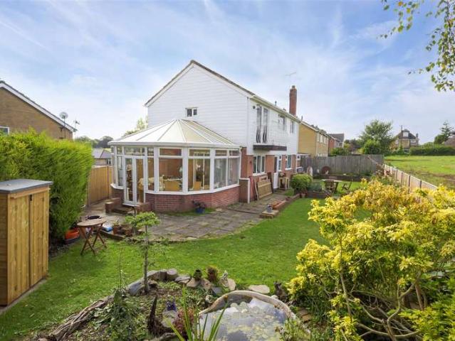 3 Bedroom Detached House