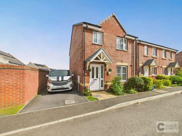 3 Bedroom Detached House