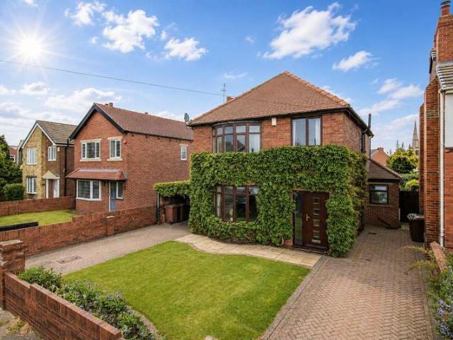 3 Bedroom Detached House