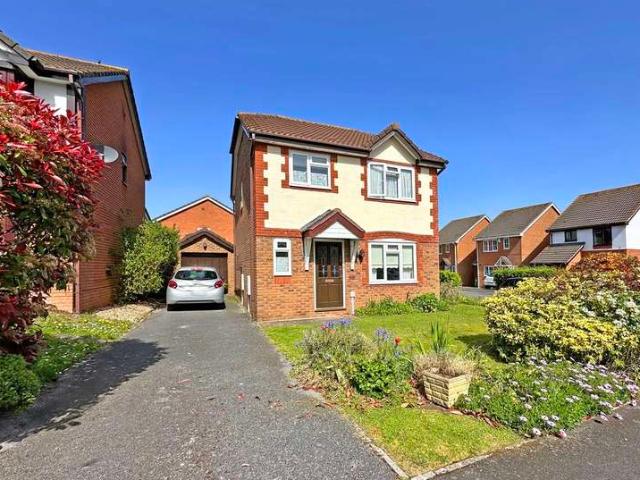 3 Bedroom Detached House