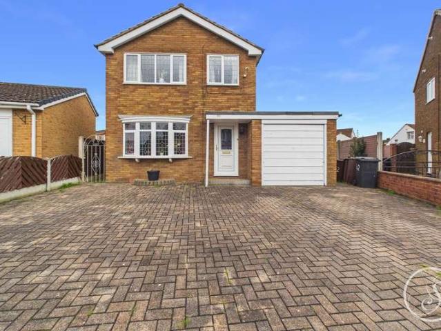 3 Bedroom Detached House