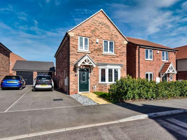 3 Bedroom Detached House