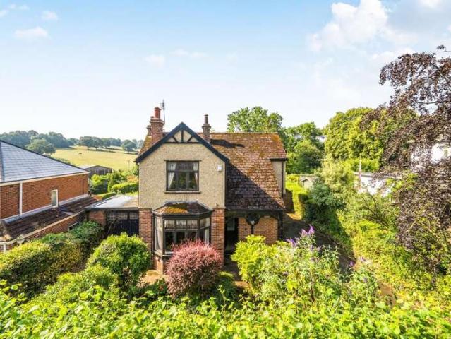 3 Bedroom Detached House
