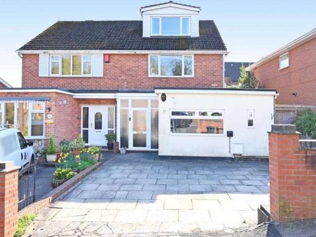 3 Bedroom Detached House