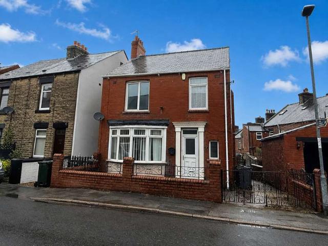3 Bedroom Detached House