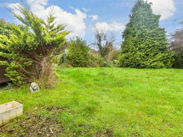 3 Bedroom Detached House